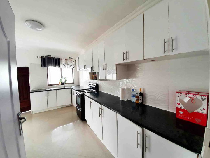 The Villa. Four Bedroomed House - Zambia