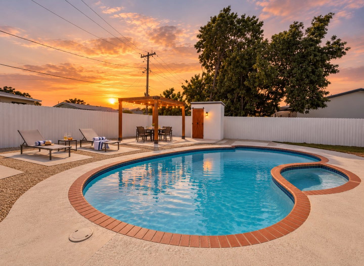 Hard Rock Stadium Home | Pool | Game Room - Miami Gardens, FL