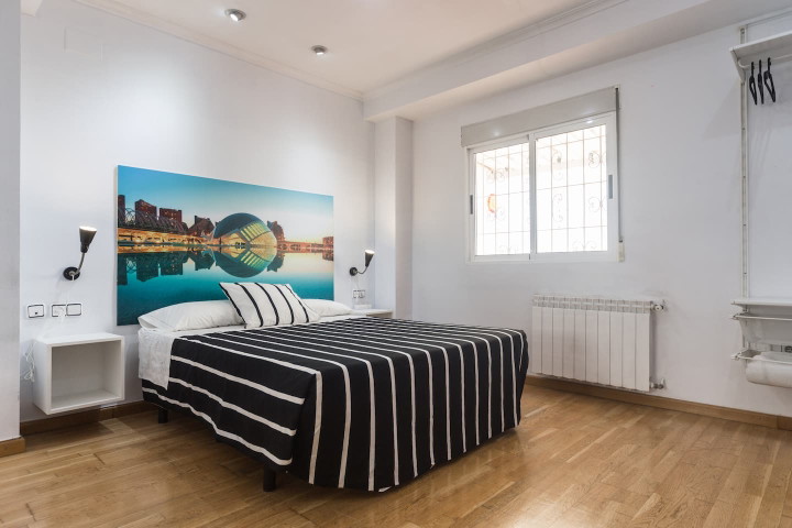 En Mestalla Apartamento Con Jacuzzi Wifi Tv Patio - Valencia