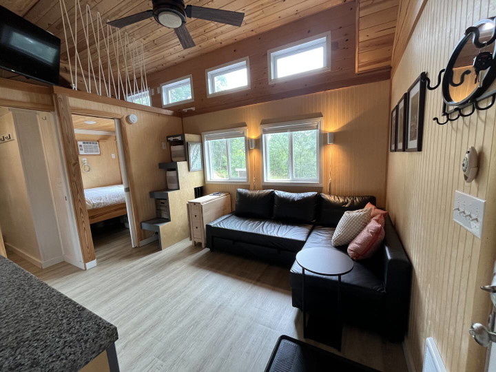 Spacious Tiny Cabin At Shenandoah National Park - Luray, VA