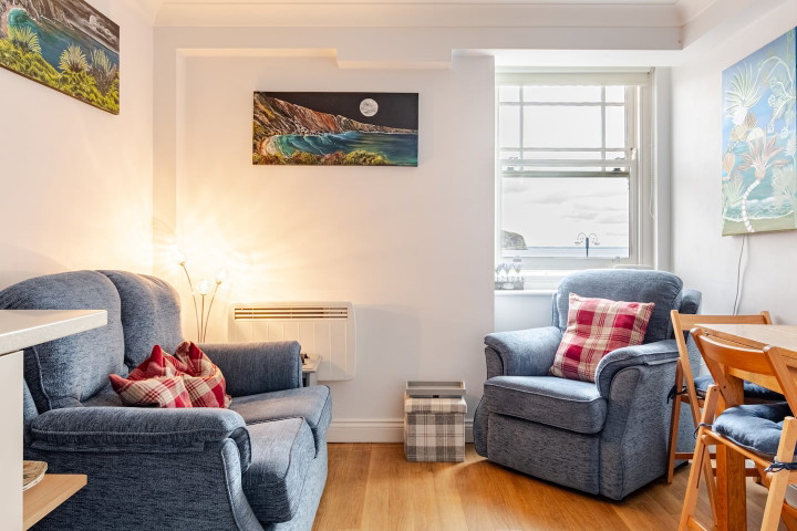 Sandcastles Apartment Centre Of Town - Sea Views - Swanage
