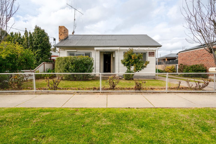Joshi's Villa - Seymour