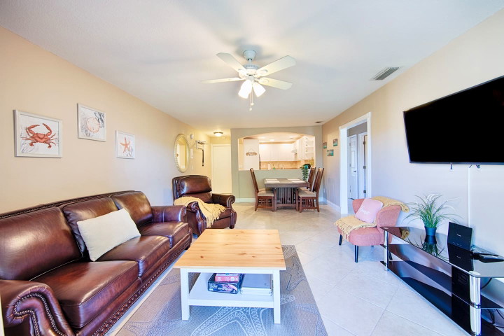 Vue Sur Le Lac, Plage De Siesta Key, Appartement Spacieux Avec Piscine - Sarasota, FL