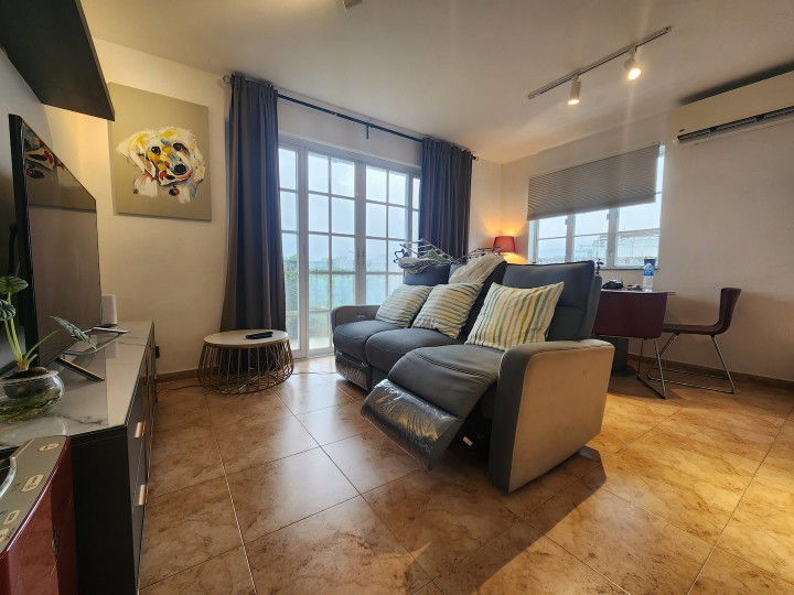 Big 3 Room Barbecue Close To Beach Village House -