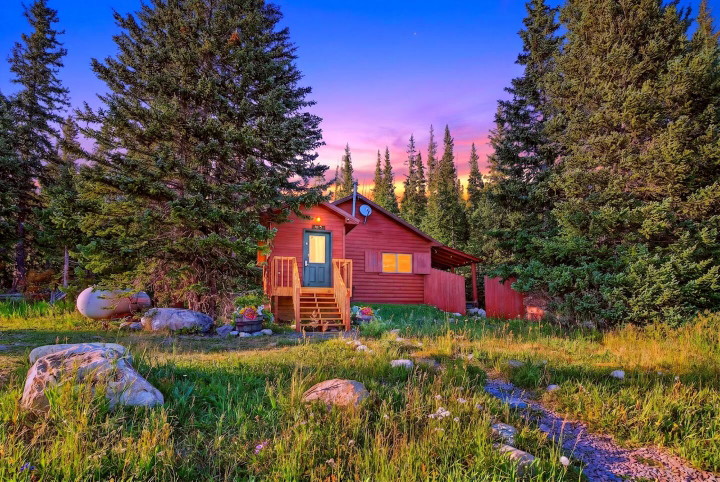 Remote Snowy Range Cabin - Snowy Range, WY