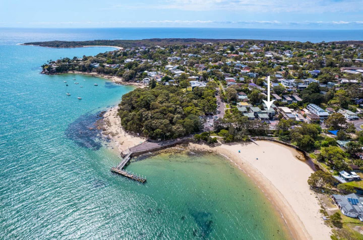 Adrift. Contemporary Beachfront Luxury. - Bundeena