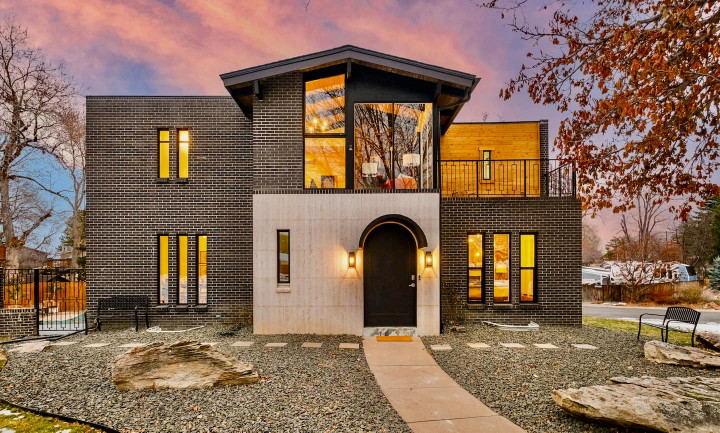 Castle Mountain Estate W/salt Water Pool Near Dt - Lakewood