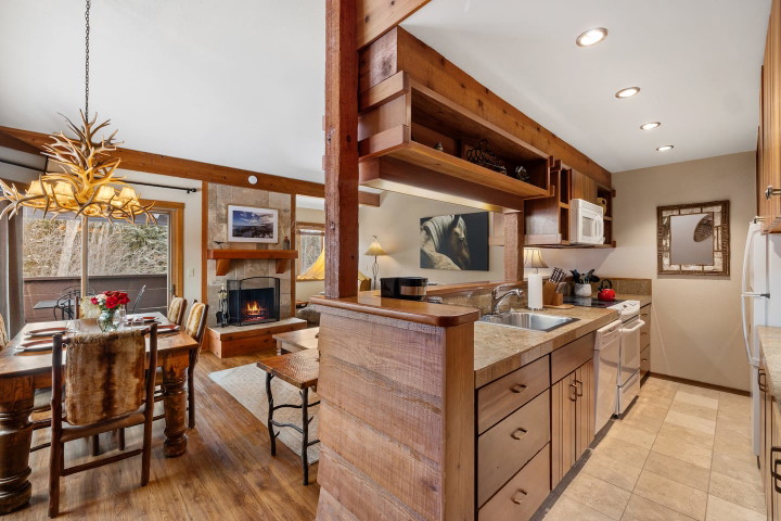 Rmr: Thistle 921 Condo In The Aspens/wilson,wy - Jackson Hole, Wyoming