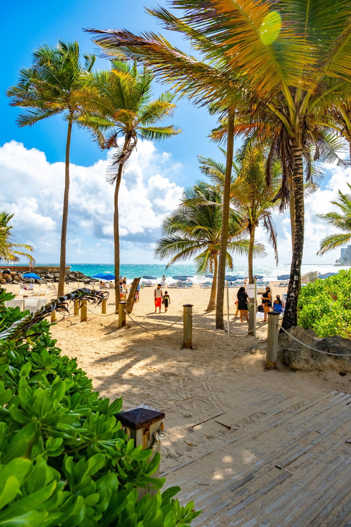 Condado Beach Apartment -¡Best Location!- - San Juan, Puerto Rico