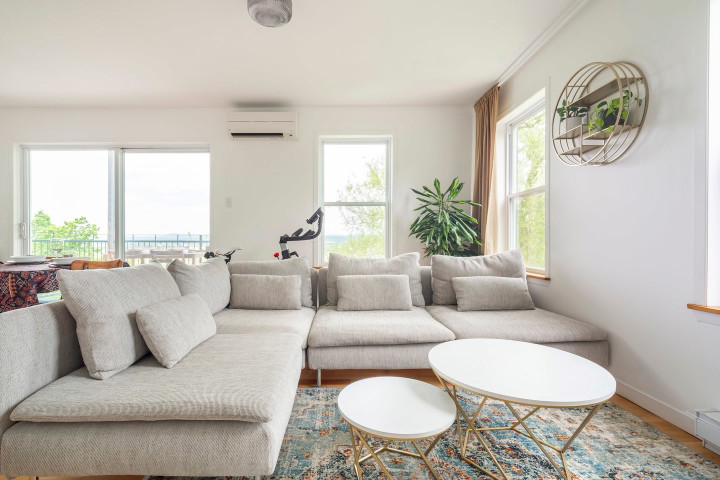 Appartement Rénové Avec Vue Sur Les Laurentides - Lévis