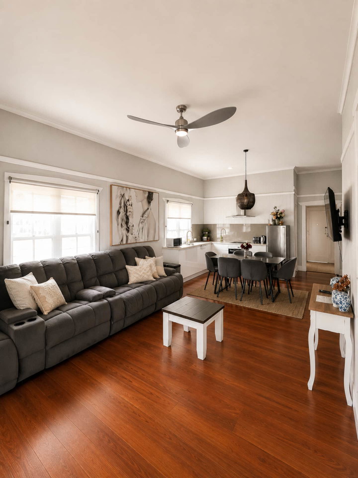 Beachside Grand Old Lady-perfect For Groups - Redcliffe