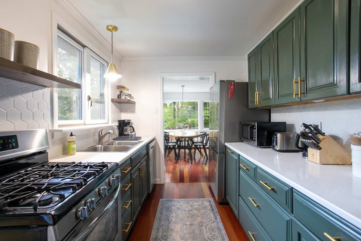 Modern Escape Near Main Street - Great Barrington, MA