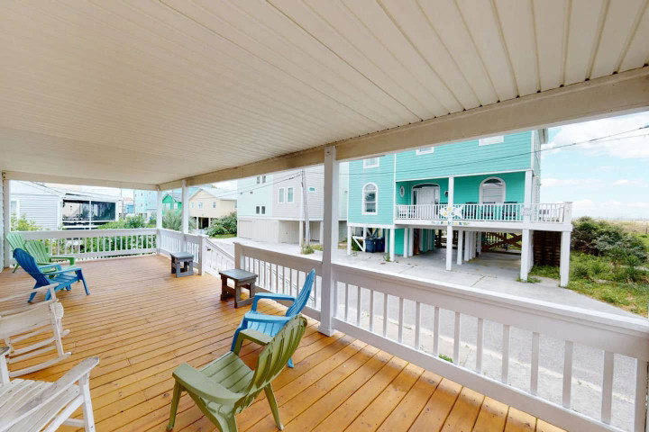 Cozy Cottage Vibes! Beachside, Huge Porch, Walk To Restaurants, Dogs Welcome - Carolina Beach