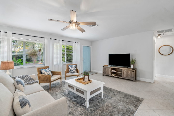 Peaceful Delray Waterfront 2br | Kayaks | By Beach - Delray Beach, FL