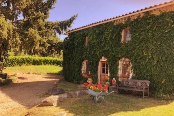 Beautiful 3 Bedroom House With Private Pool - フランス