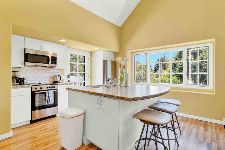Private Apartment - Secluded 2 Acre Estate/orchard - Del Mar