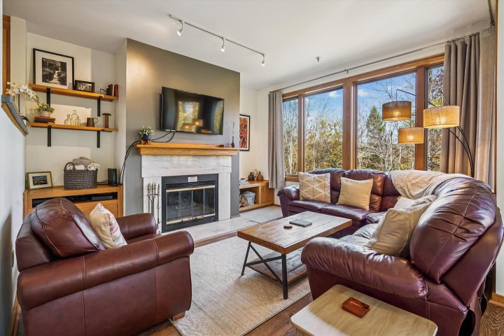 Beautifully Decorated Upscale Two Bedroom Hre1 - Killington, VT