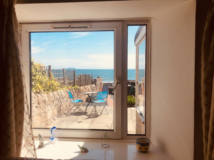Beachfront Cottage With Spectacular Sea Views - Anstruther