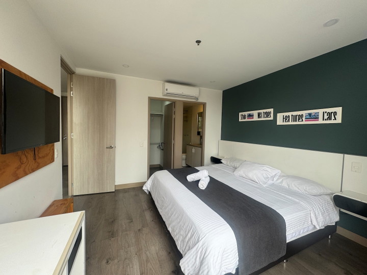 S406 Studio With Rooftop Pool & Jacuzzi | El Poblado - Envigado
