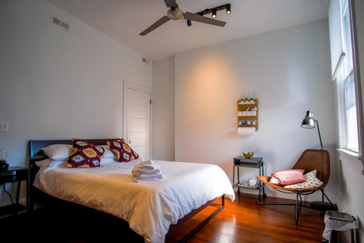 Entire Guest Unit @Jhu (W/ Private Bath) - Baltimore, MD