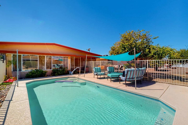 Dog-friendly 2br With Pool, Yoga Studio & Patio - Sun City
