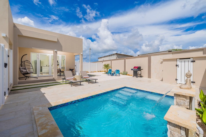 Dreamy Getaway W/ Private Pool | Bbq |5min Airport - Aruba