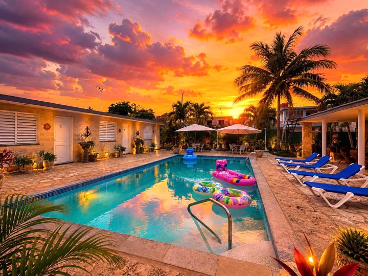 Luxury Ocean Front Home Pool + Solar Ligth - キューバ