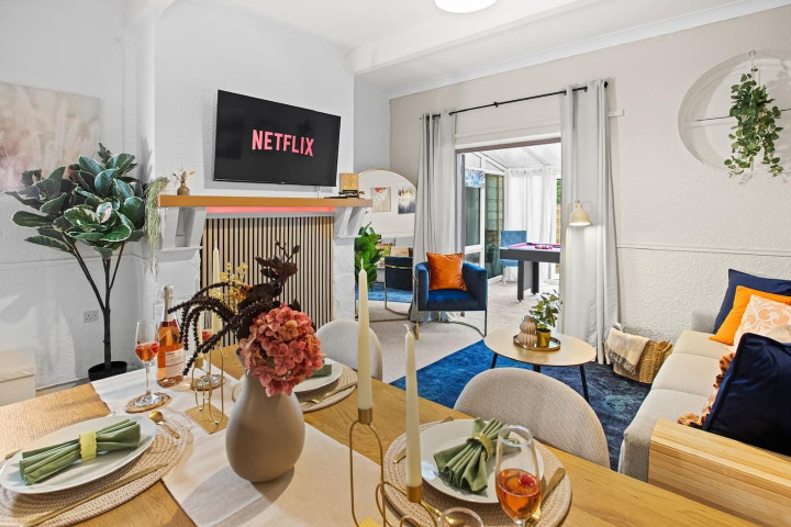 Bury | Free Parking | Sleeps 6 | Entire House - Bury