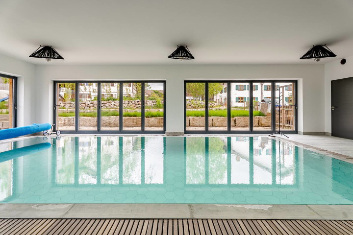 Modernes Stallloft Mit Großem Spa Pool Family Loft - Allgäu