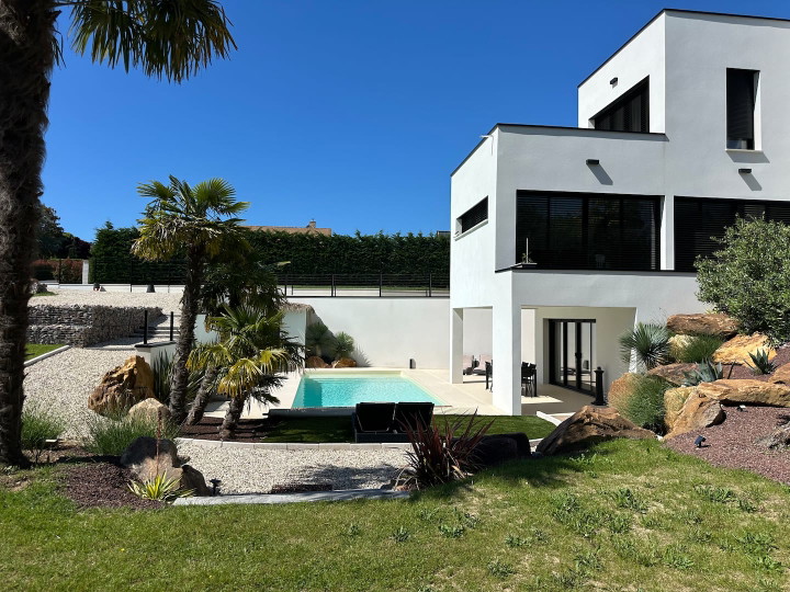 Logement Standing Chez Lhabitant Avec Piscine - Bourges