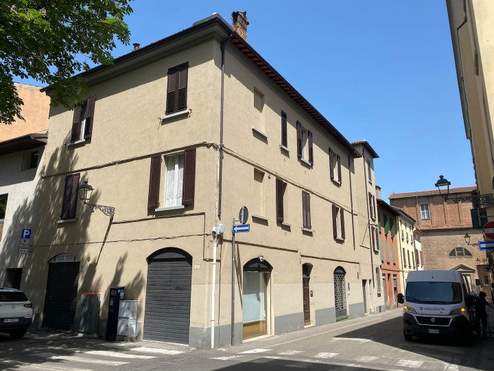 Anna Apartment - Style And Comfort In The Center - Imola