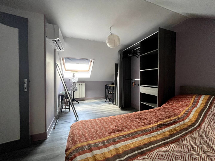 Charmante Maison  Avec 4 Chambres Et Parking Fermé - Nevers