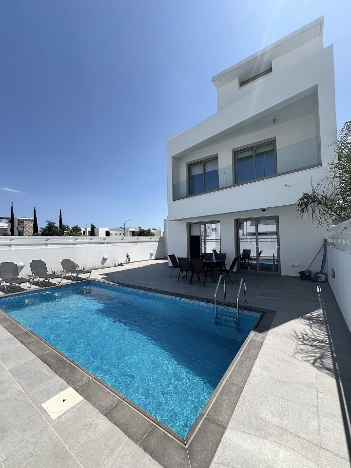 Seaview Villa Oriana W/ Pool & Jac Dekelia Larnaca - Larnaca