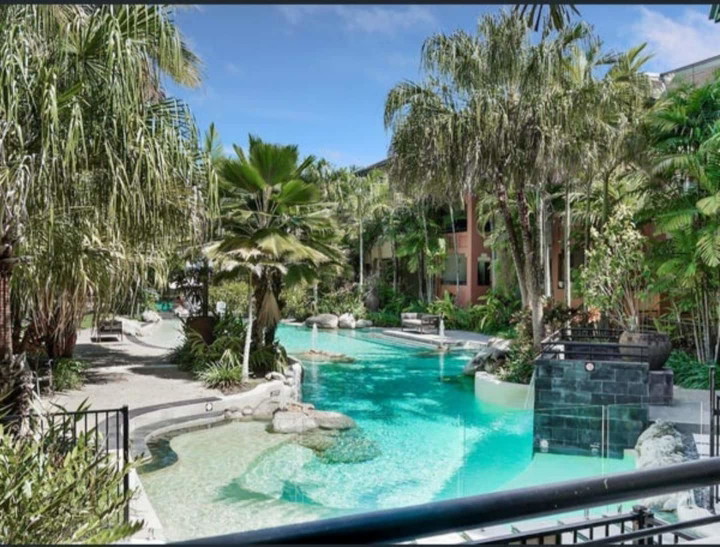 Tropical Resort W/ Balcony Overlooking Pool - Cairns