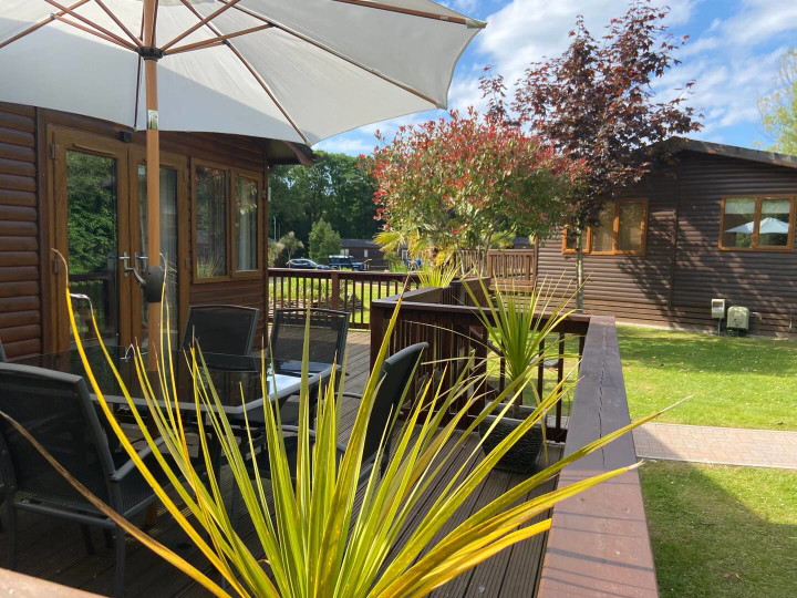 Luxury 3 Bedroom Lodge With Wrap Around Decking - Polzeath Beach