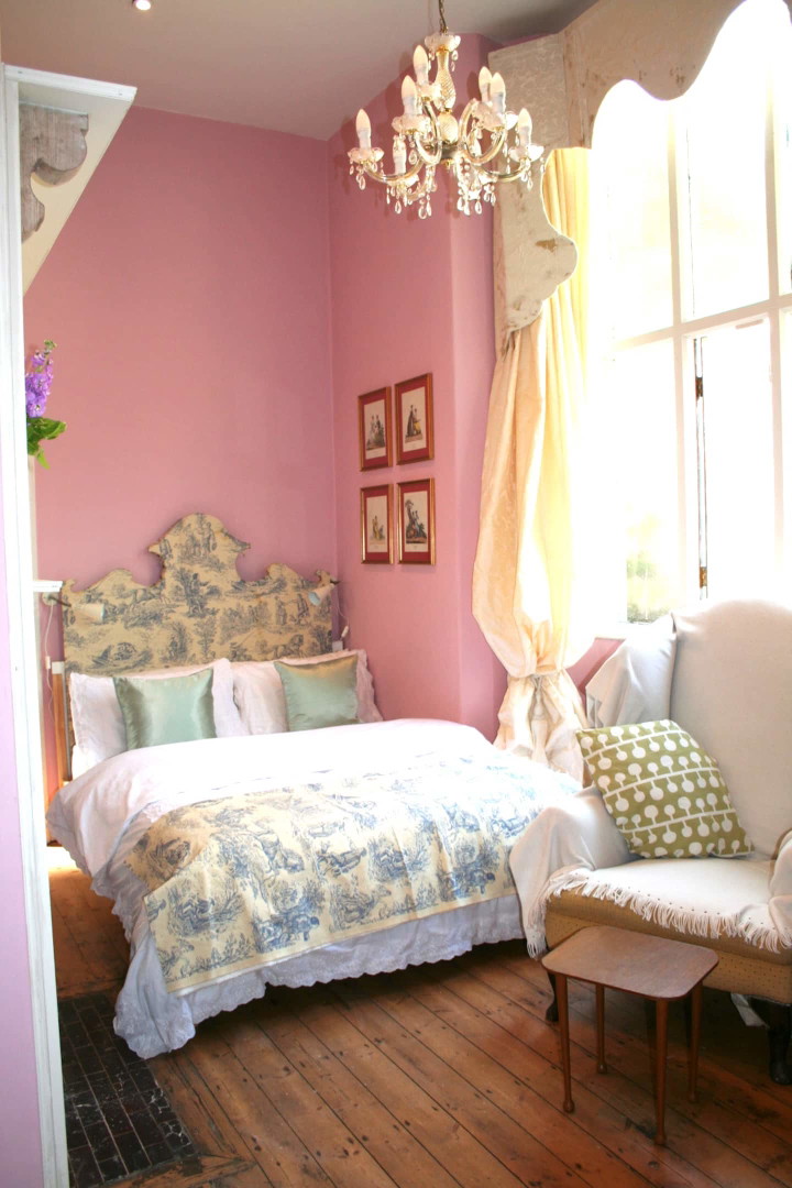 Romantic Church Conversion -Village A1m Doncaster - Retford