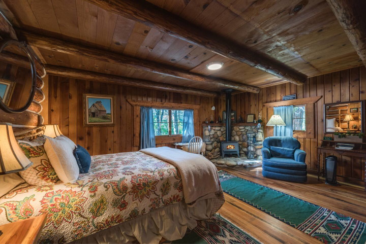 Raffetto Suite-comfort-cabin-private Bathroom - California