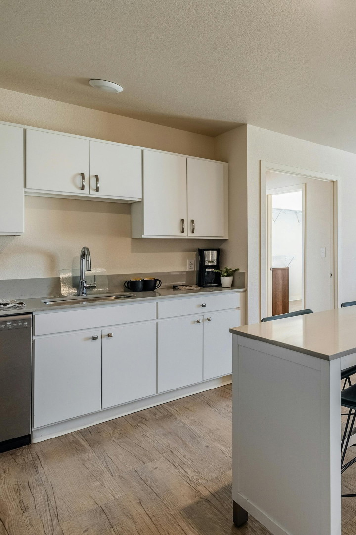 Two Bedroom Suite With Kitchen - Wichita, KS
