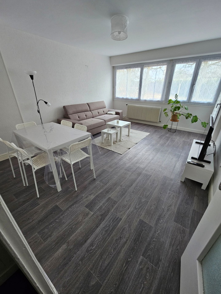 Appartement Pour 5 Personnes (Non-fumeur) - Montceau-les-Mines
