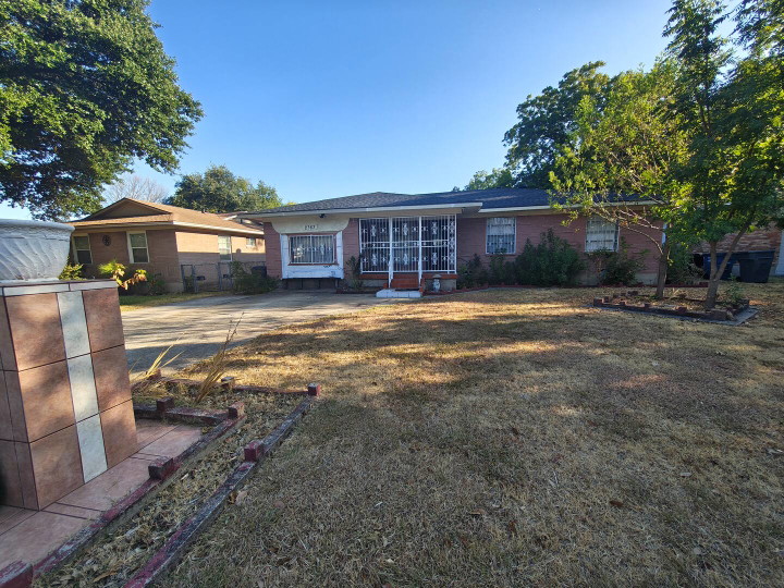 Le Bonheur D'être Chez Soi - Mesquite, TX