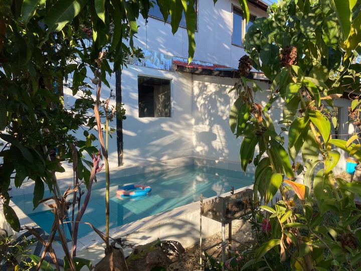 House With Pool - El Nido