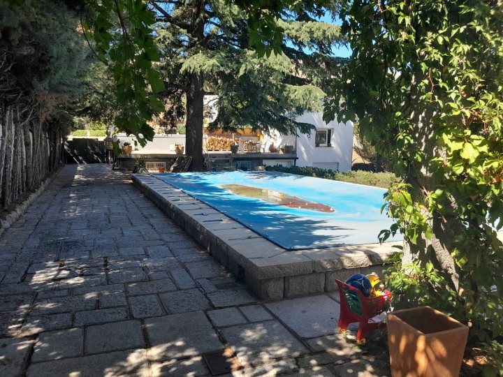 Chalet Con Jardín Y Piscina. Vistas Al Embalse - Manzanares el Real