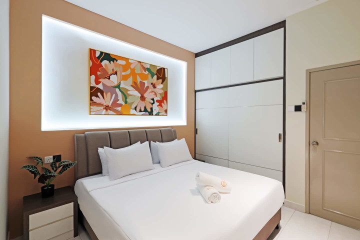 Luxury 8pax Austin Landed @ Mount Austin Promotion - Johor Bahru