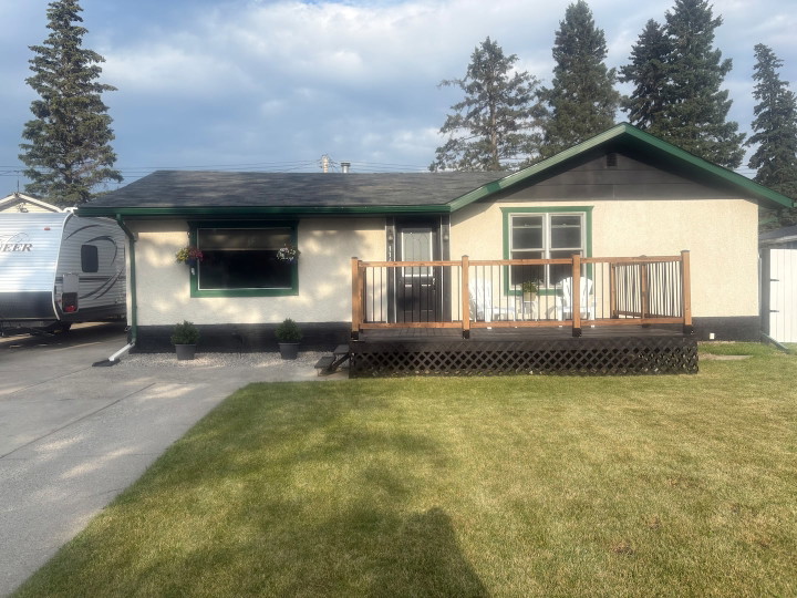 Bungalow On Poboktan - Hinton