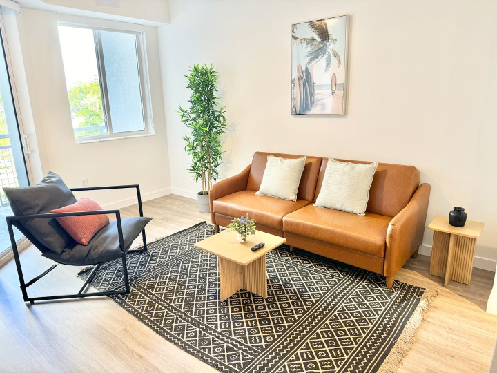 Luxury & Modern 1bed/1bath Palm Beach - Pool & Gym - West Palm Beach, FL