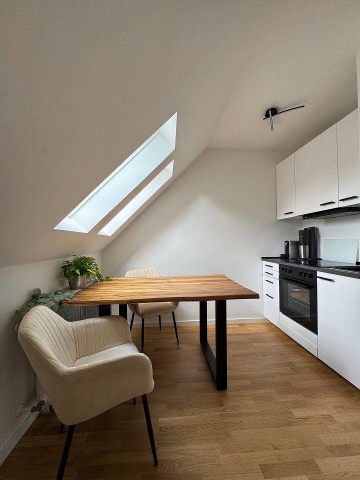 Vollmöbilierte Wohnung - München
