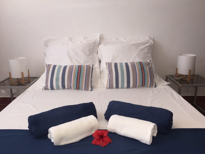 2 Bedrooms With Covered Terrace, 200 M From Beach And Shops - Martinique