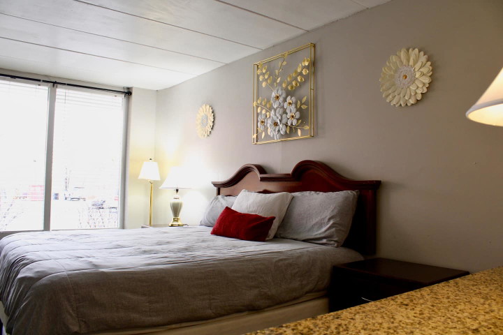 Apm Inn & Suites - Winchester, VA