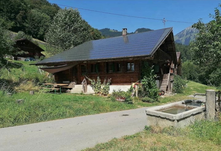 Independent Apartment In An Authentic Chalet - Leysin