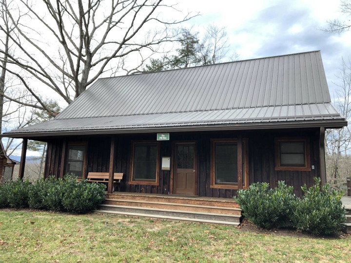 The Pill Box Is The Perfect Getaway Next To The Cowpasture River - Virginia